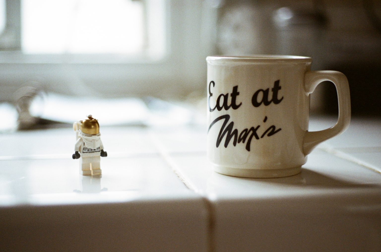 Rangefinder vs SLR Cameras, pros and cons